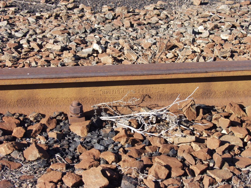 Walzzeichen: BRITISH STEEL – Die Welt der Eisenbahnschienen